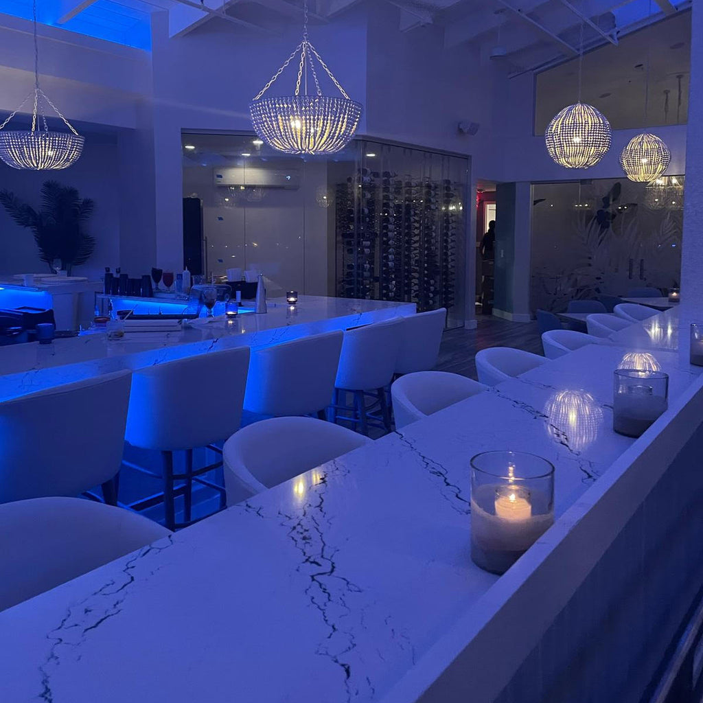 Isla Blue Restaurant – The Chair Market