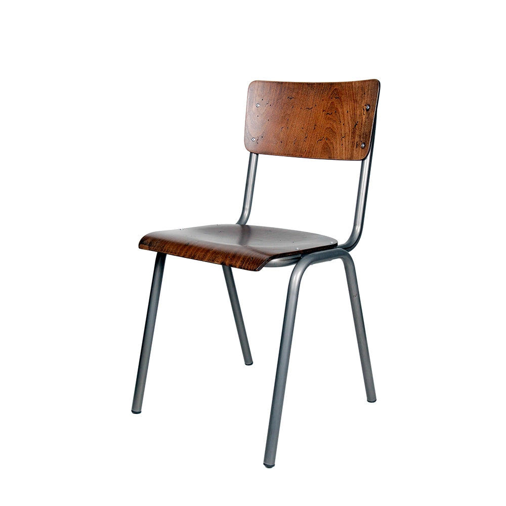 Pioneer – The Chair Market